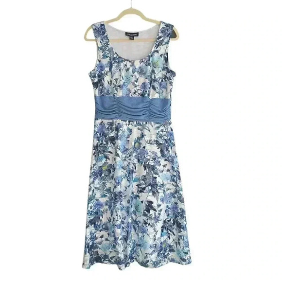 Perceptions | Dresses | Perceptions Blue White Floral Lace Ruched ...